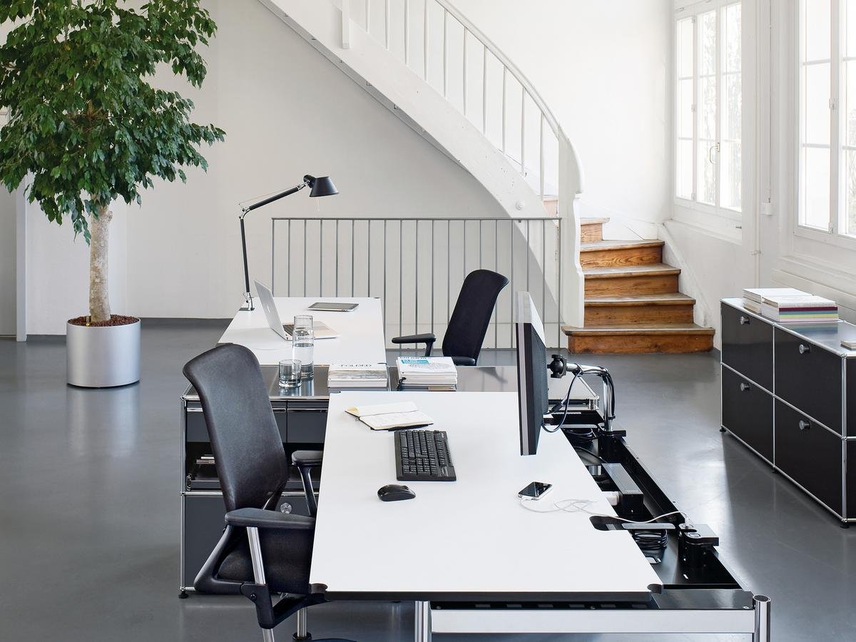 Table USM Haller Plus | USM Haller | Bureaux USM Haller - Mobilier ...